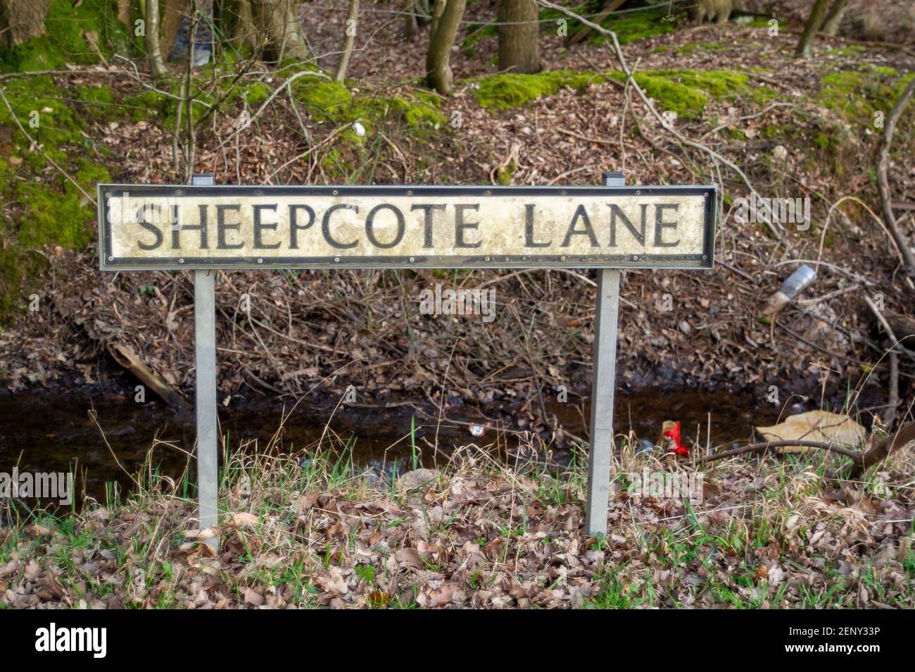 Wooburn Green, Buckinghamshire, UK. 26th February, 2021. Sheepcote Lane ...