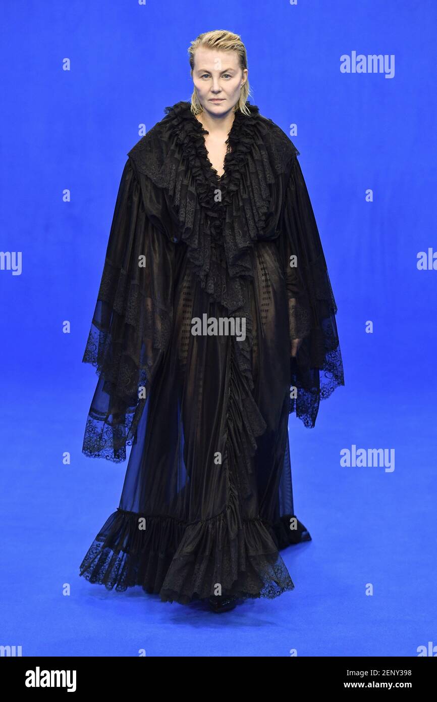 Model walking on the runway during the Balenciaga Ready to Wear Spring ...