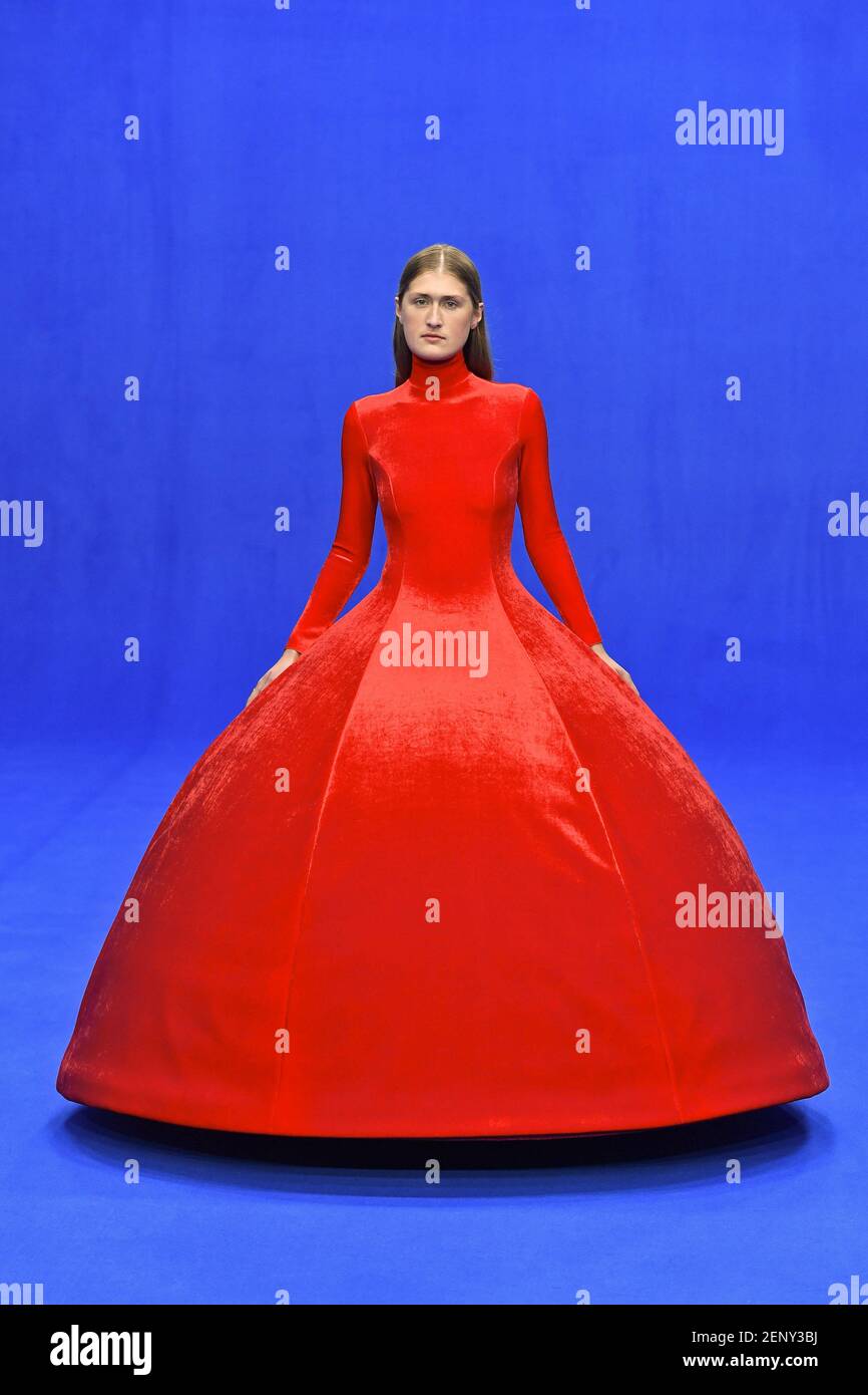 Model Natalie Feshchenko walking on the runway during the Balenciaga ...