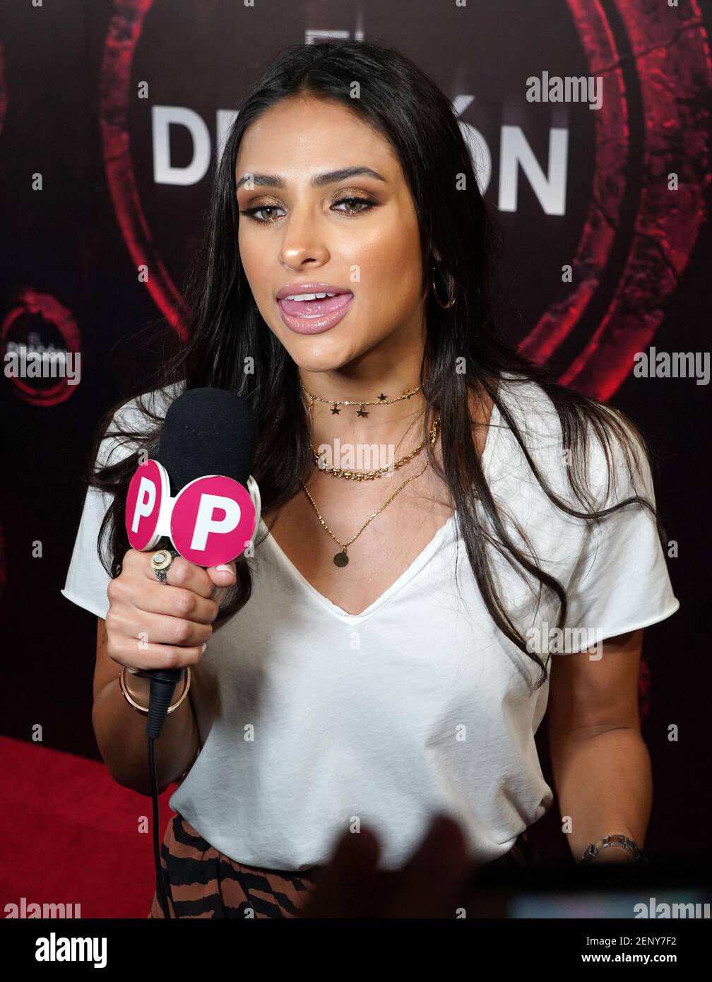 MIAMI, FL - SEPT 30: Actress Renata Notni is seen during Univision's ...