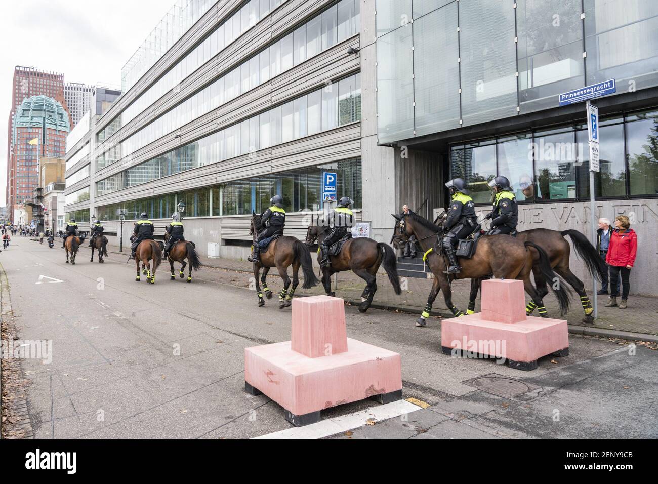 DEN HAAG, 01-10-2019, Farmers protest at the Malieveld for more ...