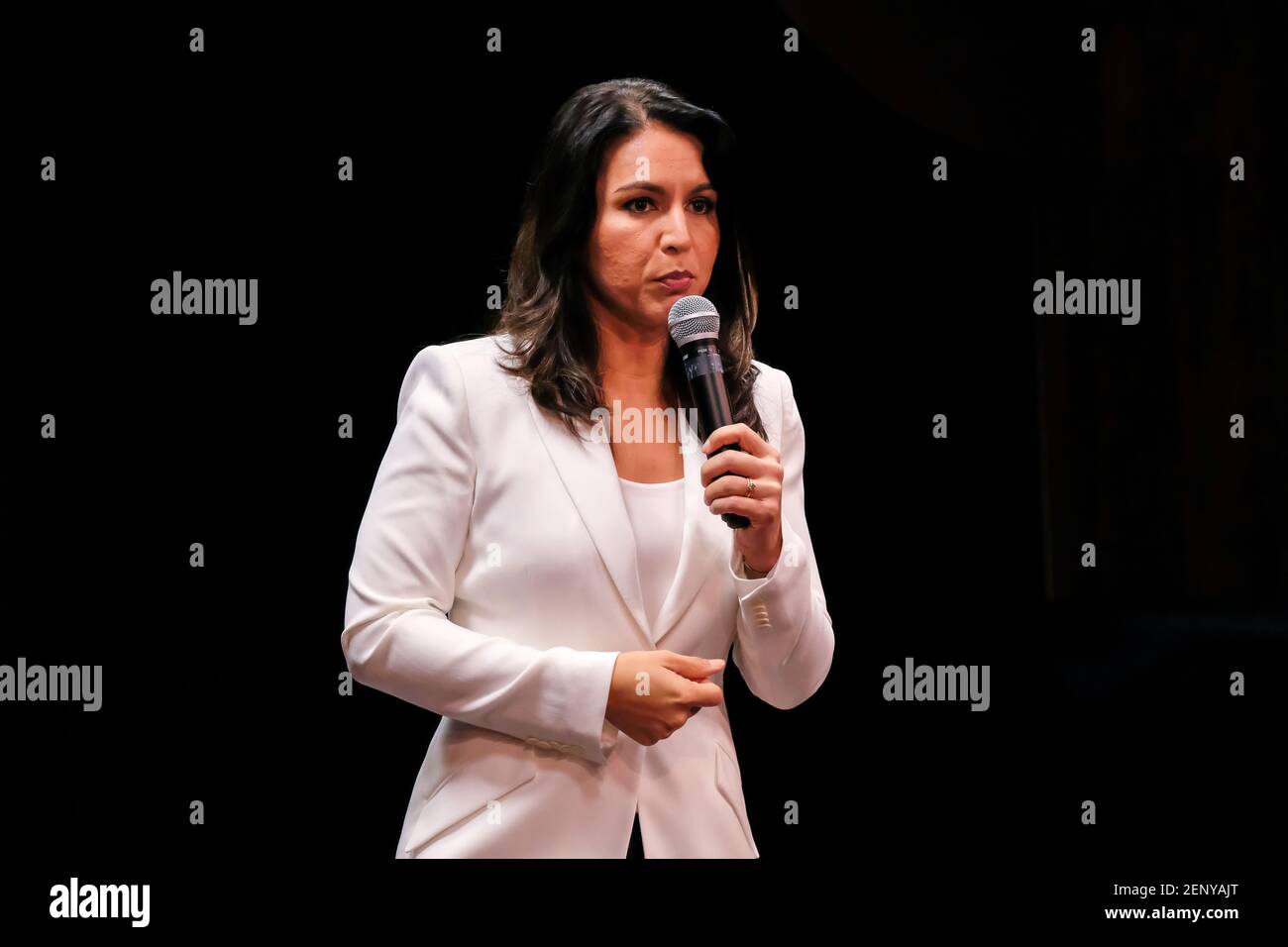 Democratic Presidential Candidate and Hawaii Congresswoman Tulsi Gabbard seen speaking during ...