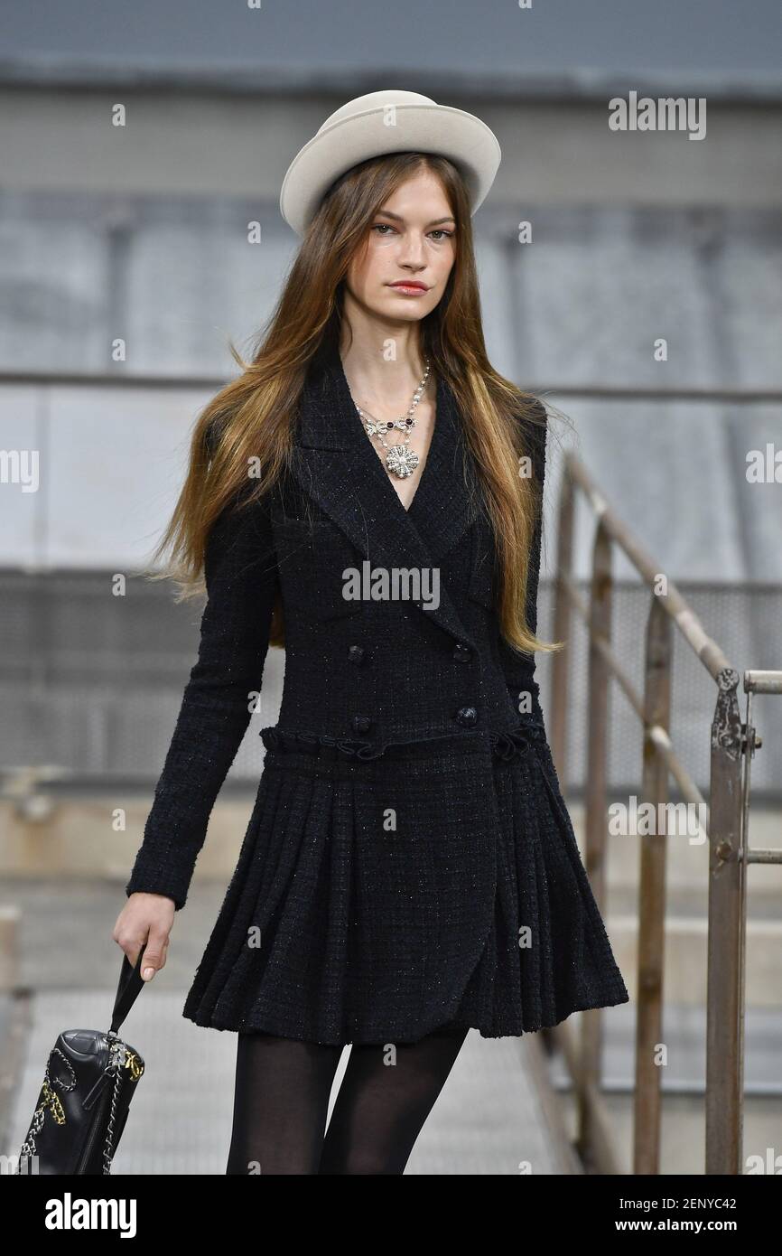 Model Faretta walking on the runway during the Chanel Spring/Summer ...