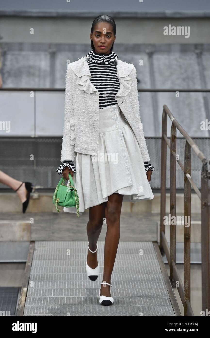 Model walking on the runway during the Chanel Spring/Summer 2020 show ...