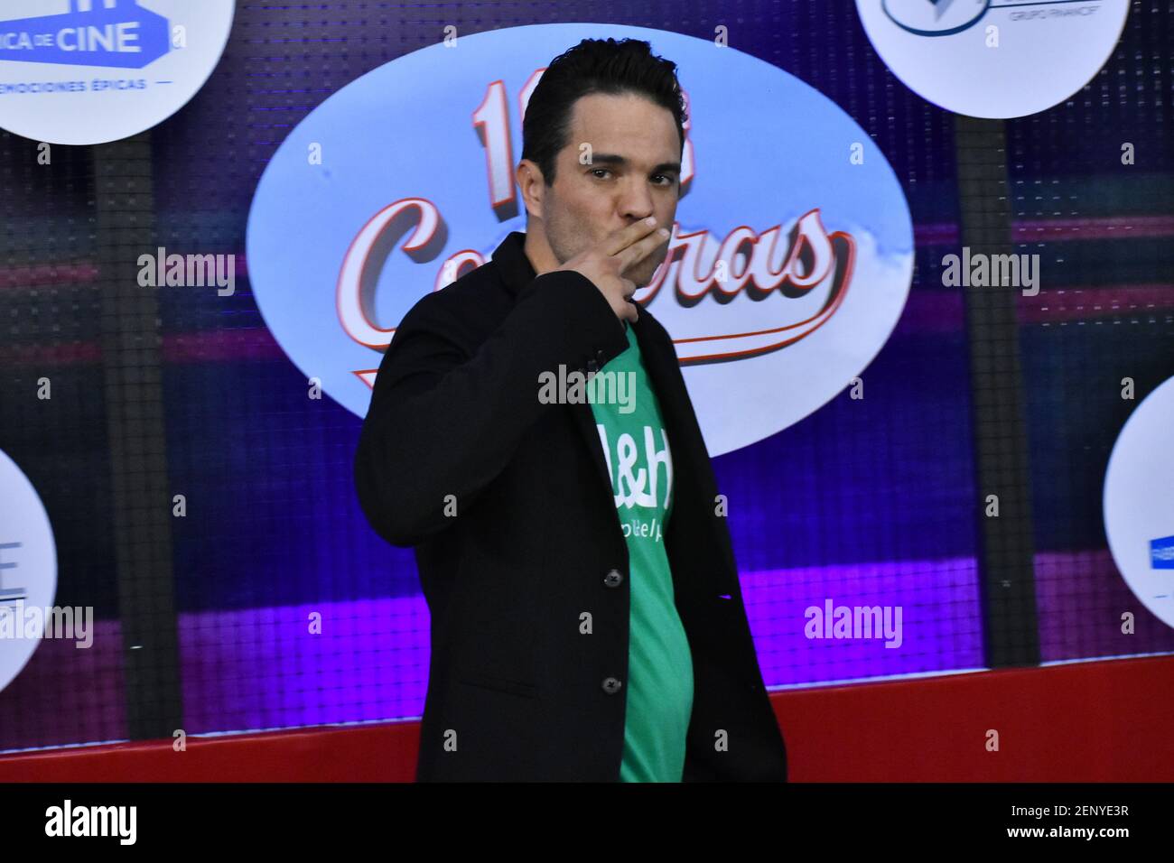 MEXICO CITY, MEXICO - OCTOBER 1: Kuno Becker poses for photos during a ...