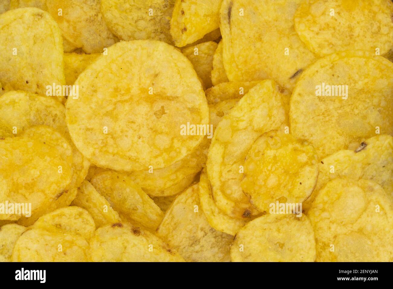 Potato chip texture hi-res stock photography and images - Alamy
