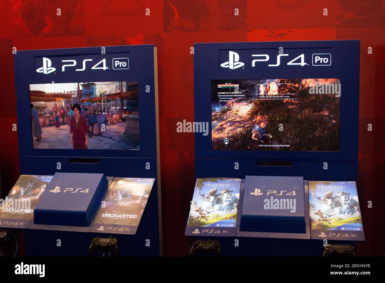 A PS4 Pro whit Uncharted remake (L) and Horizon Zero Dawn (R). The most ...