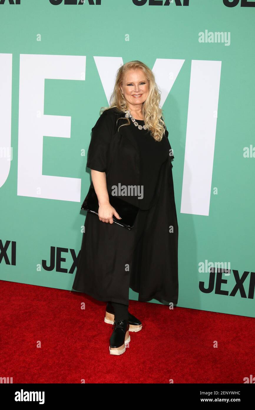 Suzanne Todd at the "Jexi" Premiere at the Bruin Theater on October 3 ...