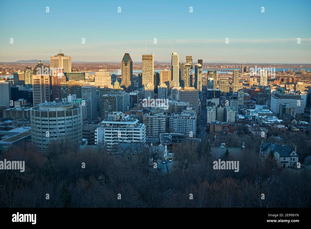Canadian cold weather hi-res stock photography and images - Alamy