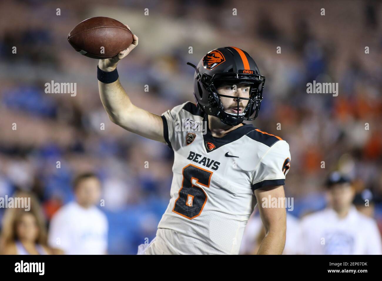 October 05, 2019 Pasadena CA,..Oregon State Beavers quarterback Jake ...