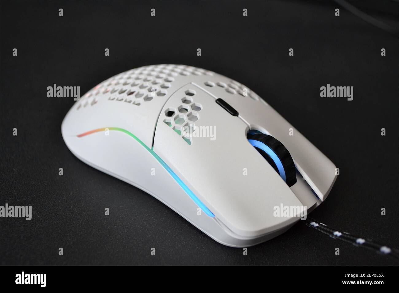 Gaming mouse hi-res stock photography and images - Alamy