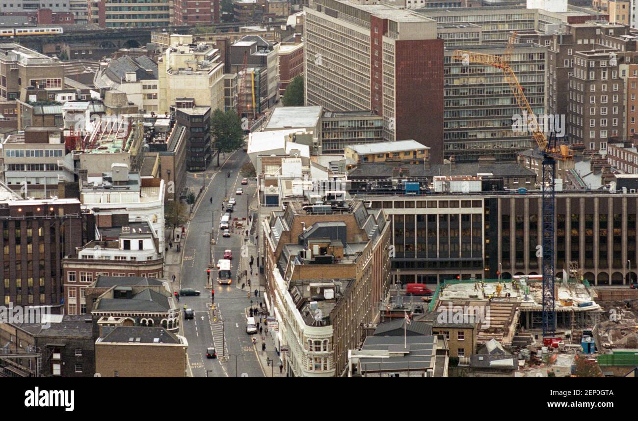 London city skyline 2001 hi-res stock photography and images - Alamy