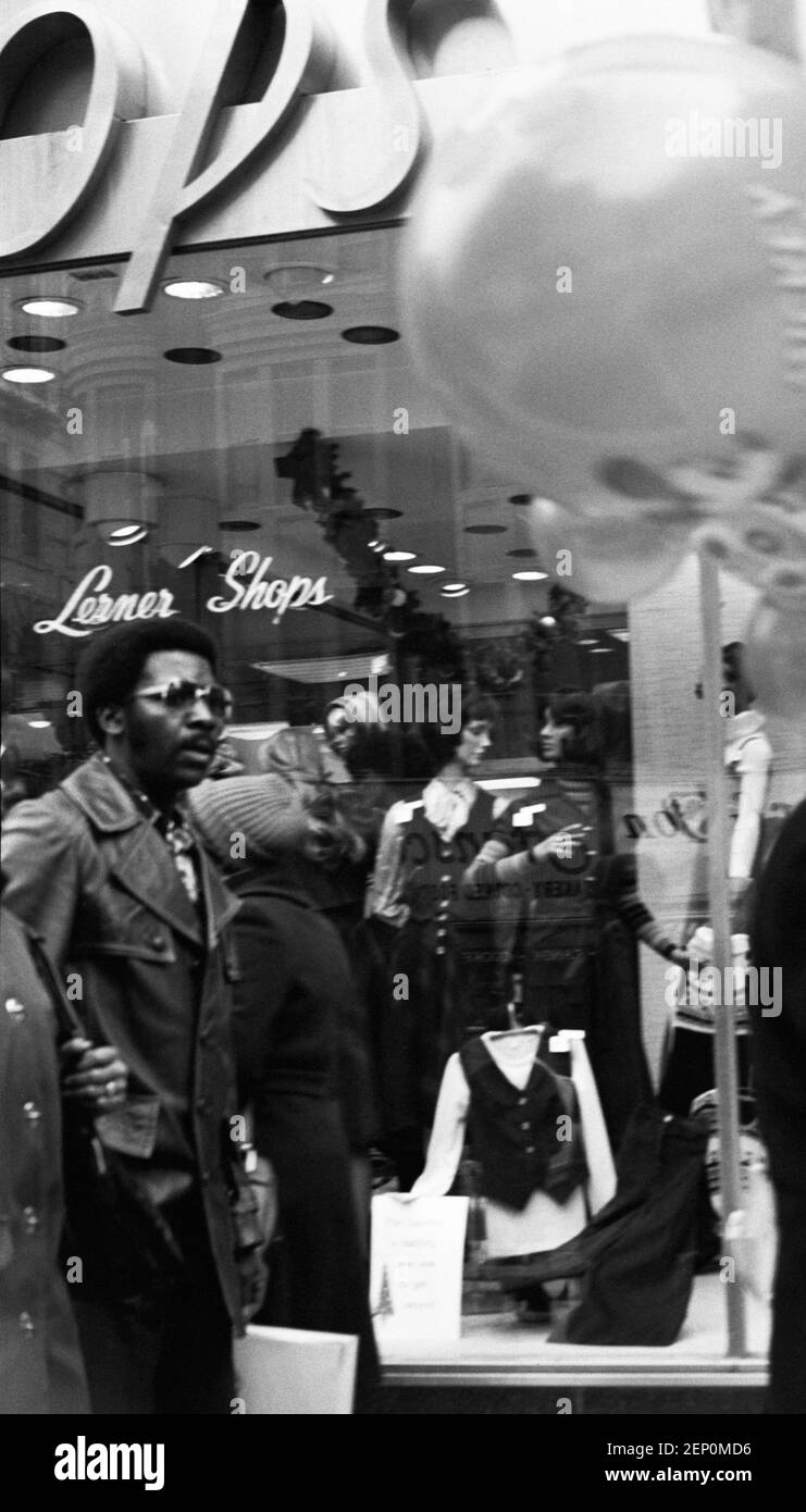 Street scene, Philadelphia, USA, 1976 Stock Photo - Alamy
