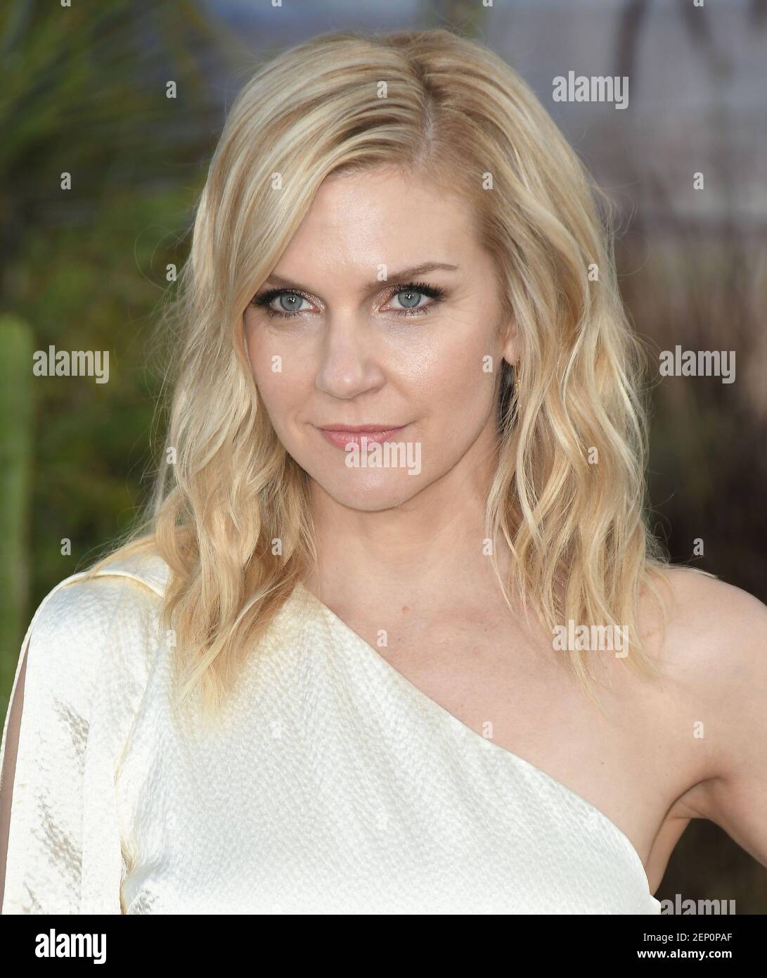 Rhea Seehorn arrives at Netflix's EL CAMINO: A BREAKING BAD MOVIE ...