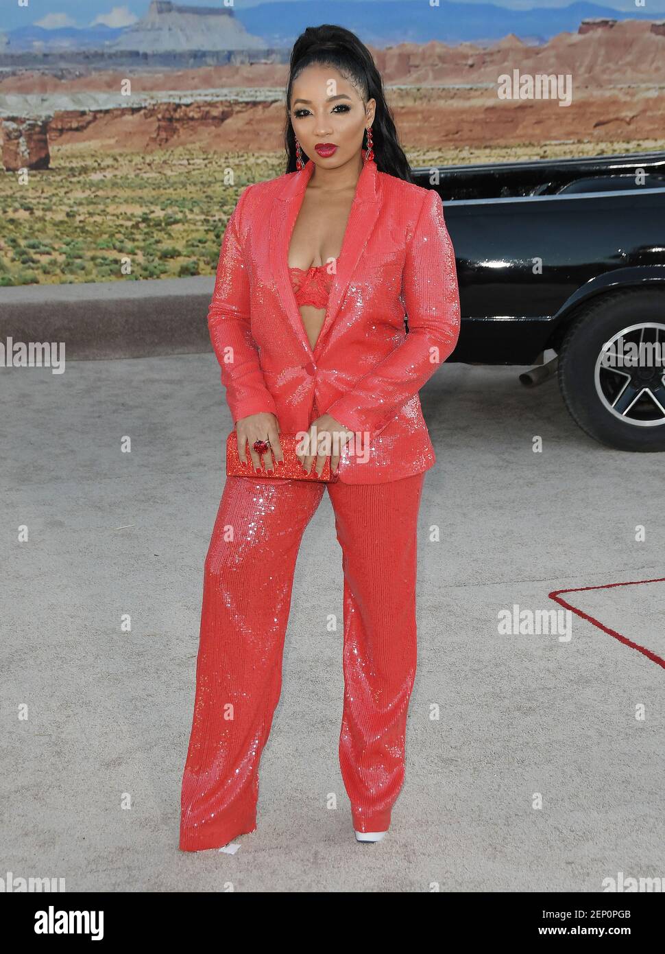 Alison Law arrives at Netflix's EL CAMINO: A BREAKING BAD MOVIE ...