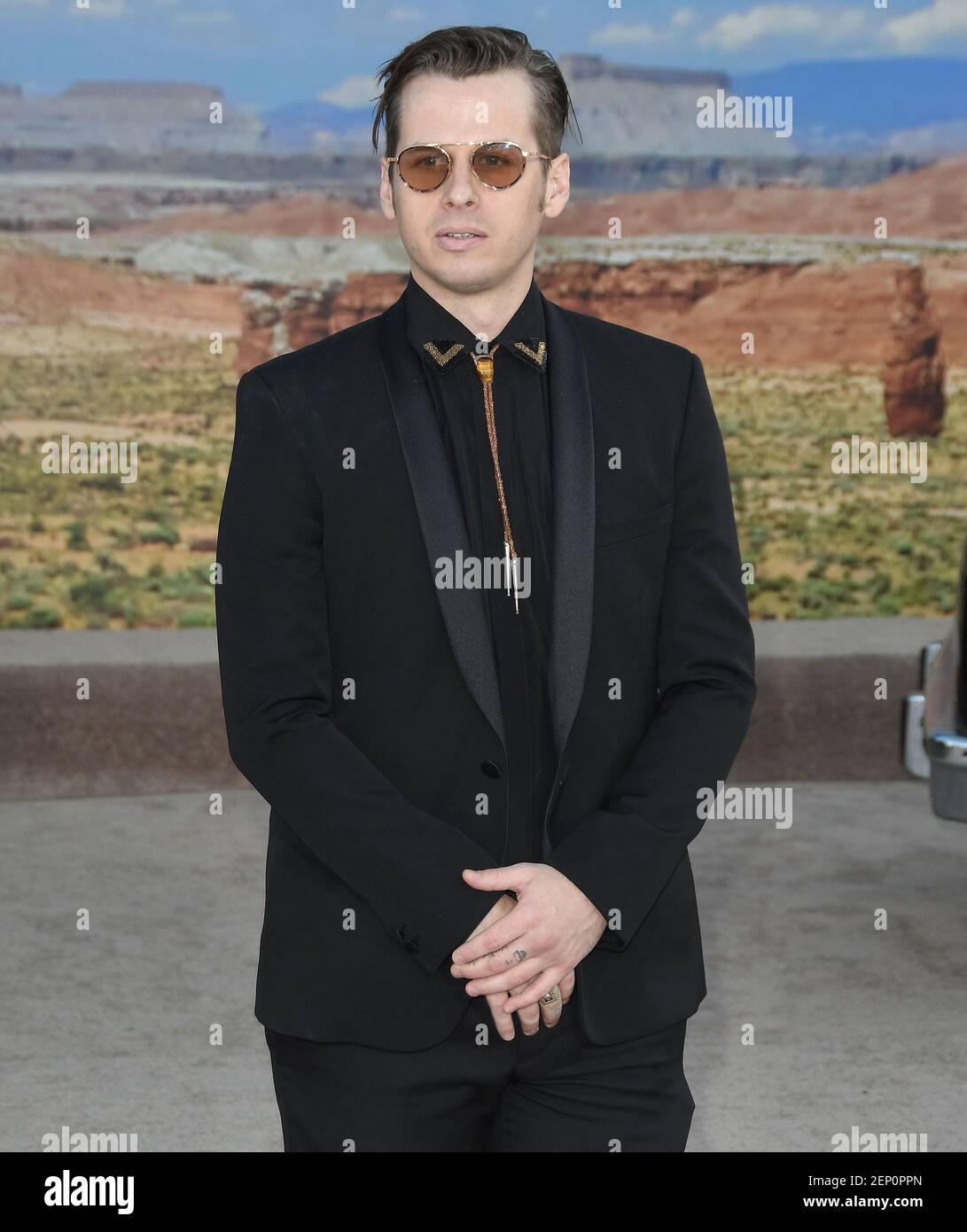 Mark Foster arrives at Netflix's EL CAMINO: A BREAKING BAD MOVIE ...