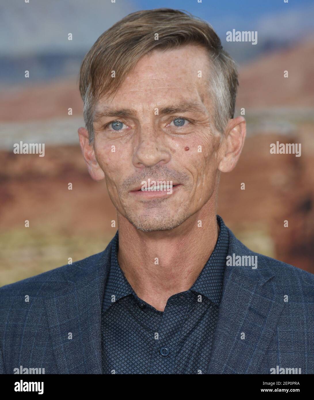 Charles Baker arrives at Netflix's EL CAMINO: A BREAKING BAD MOVIE ...