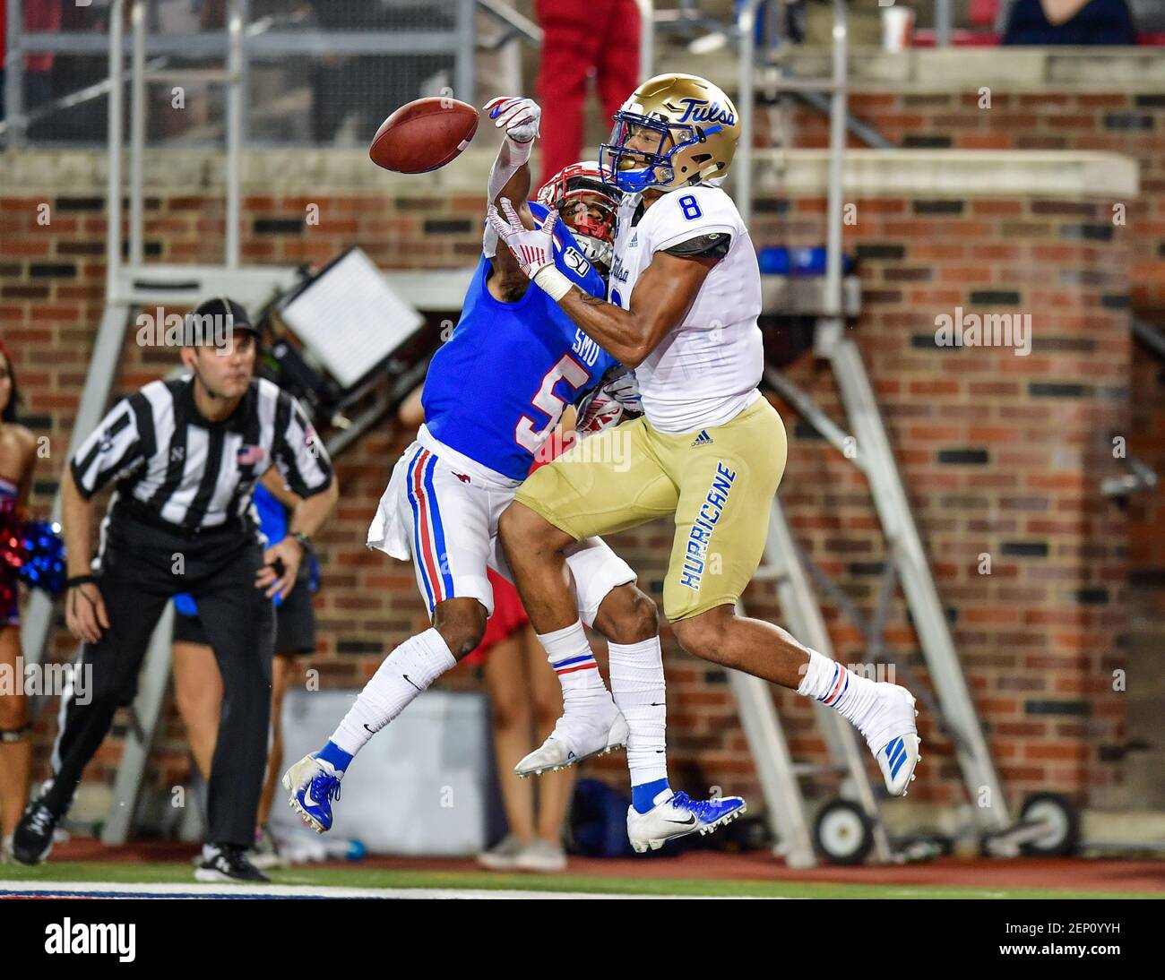 Southern Methodist Mustangs cornerback Ar'mani Johnson (5) bats away ...