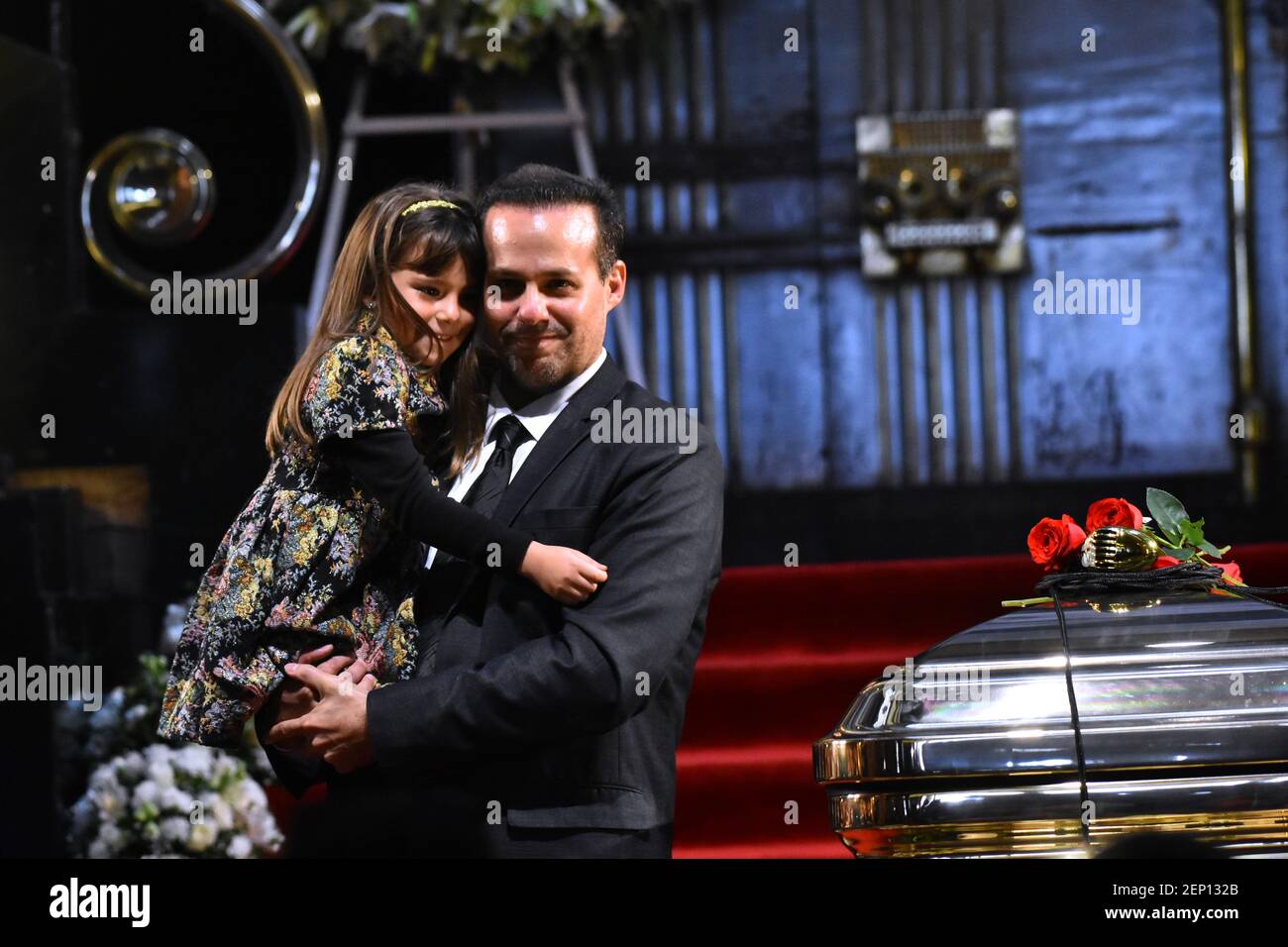 MEXICO CITY, MEXICO - OCTOBER 9: Jose Joel waves his hand holding his ...