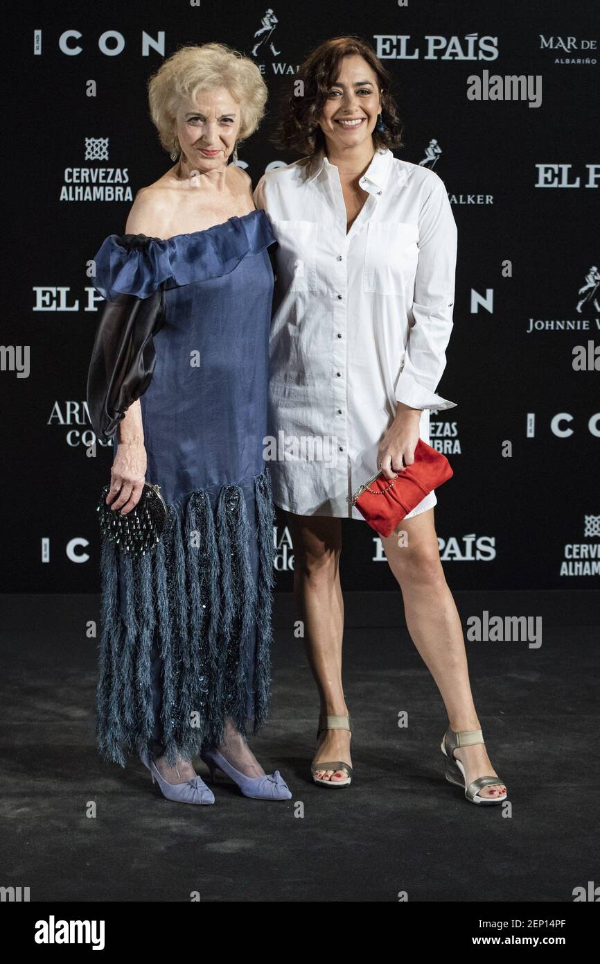 Maria Issasi and Marisa Paredes in the photocall before the ICON ...