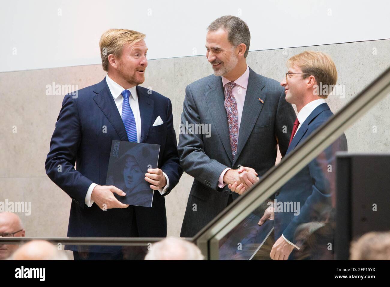 10-10-2019 Amsterdam King Felipe and King Willem-Alexander during the ...
