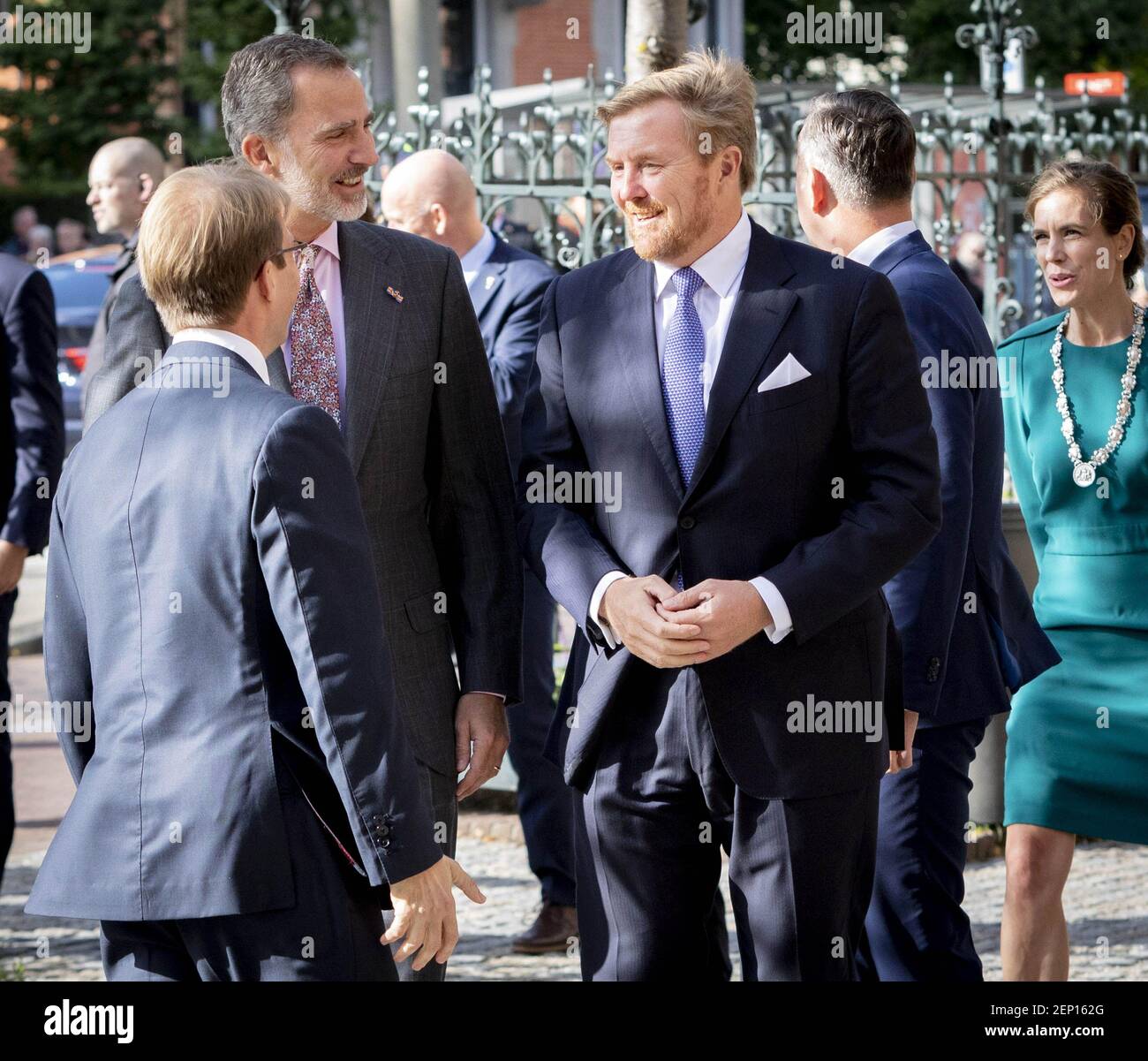 10-10-2019 Amsterdam King Felipe and King Willem-Alexander during the ...