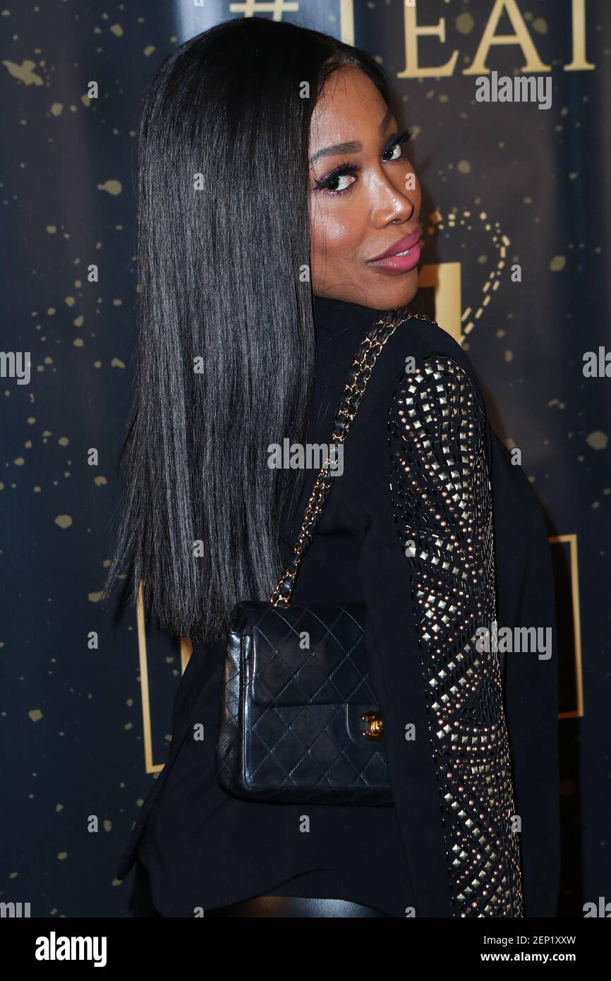 BRENTWOOD, LOS ANGELES, CALIFORNIA, USA - OCTOBER 12: Randi Howell ...