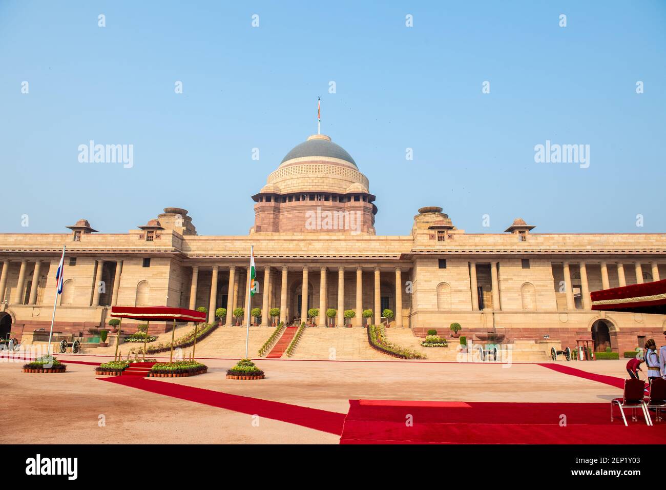 King Willem-Alexander and Queen Maxima with Prime Minister Narendra ...