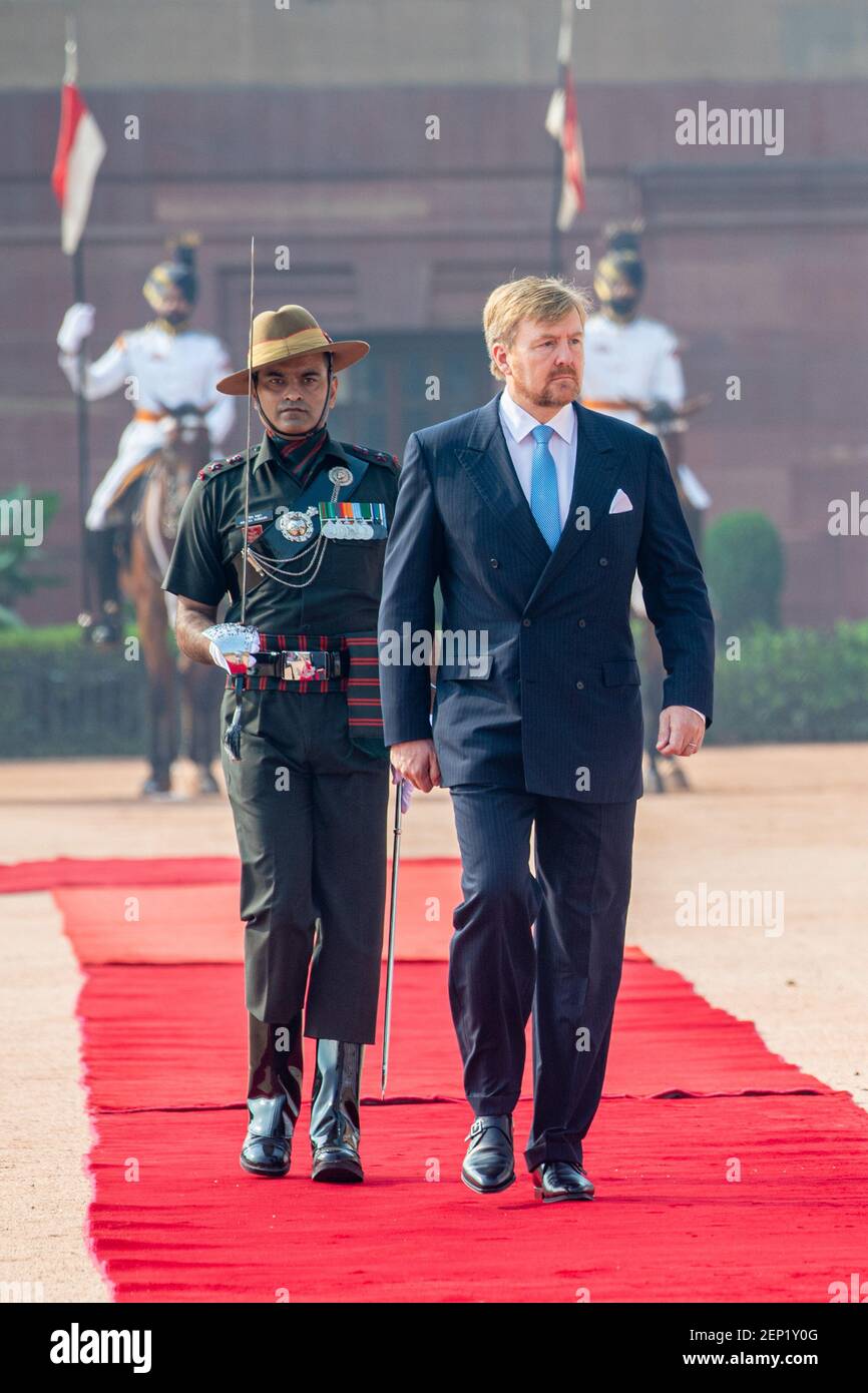 King Willem-Alexander with Prime Minister Narendra Modi and his wife ...