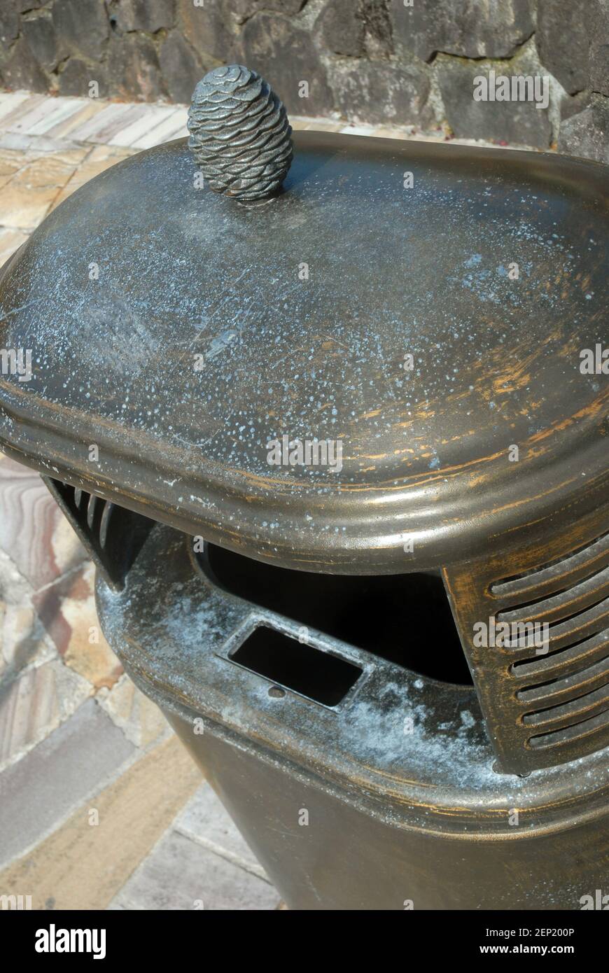 Australian rubbish collection hi-res stock photography and images - Alamy