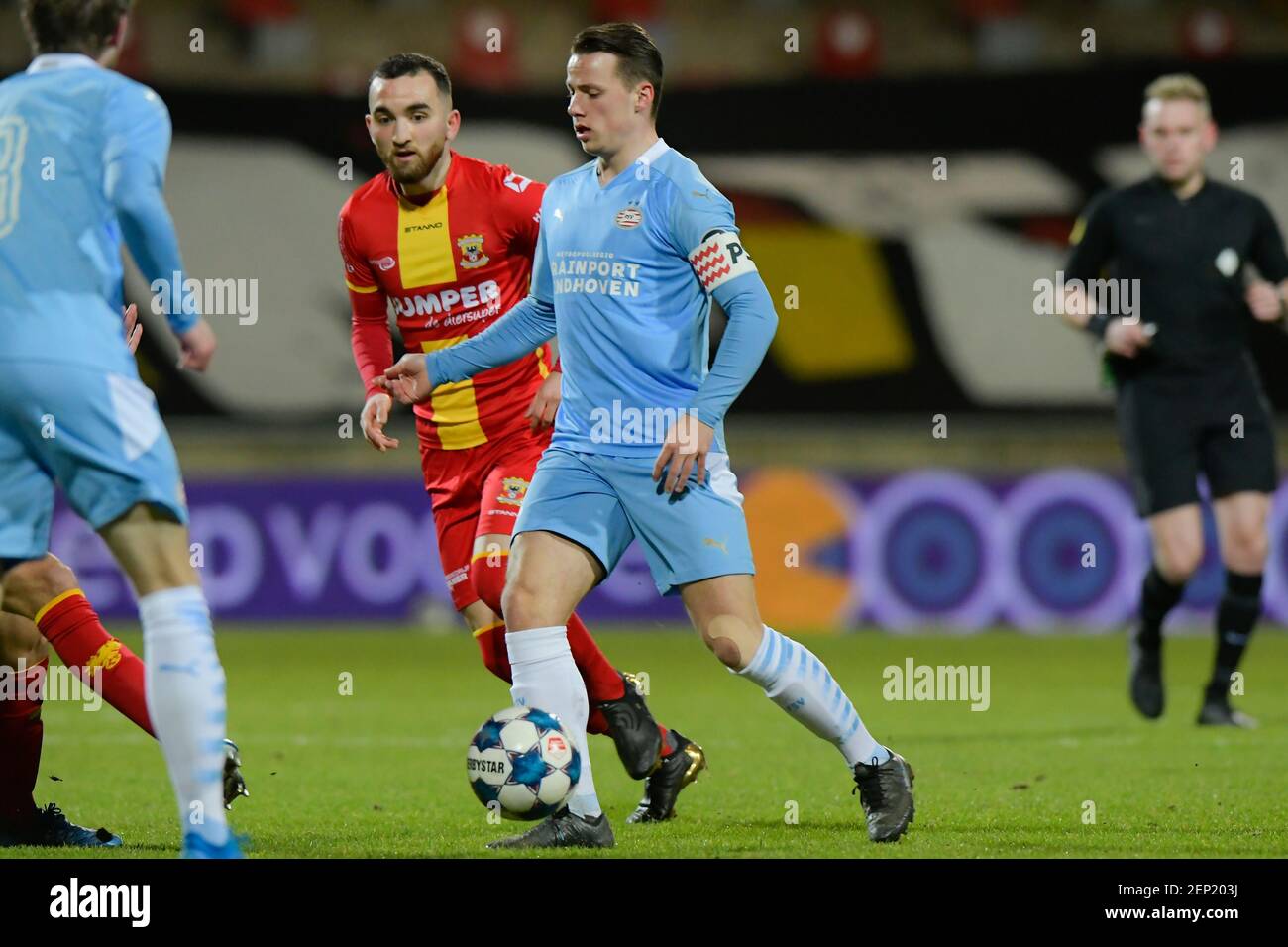 Captain of psv hi-res stock photography and images - Alamy