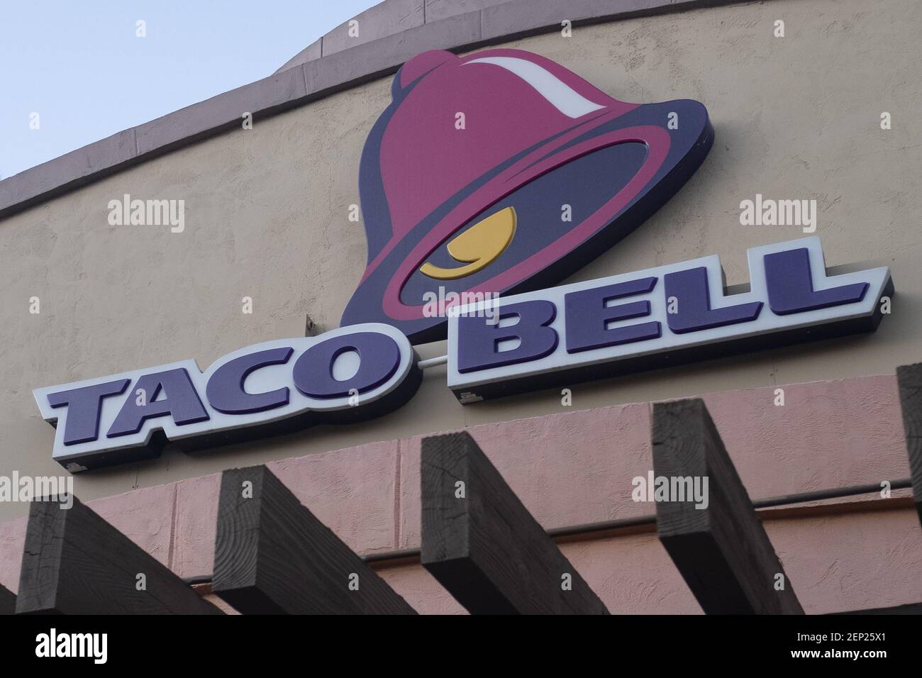 Taco Bell Logo Transparent