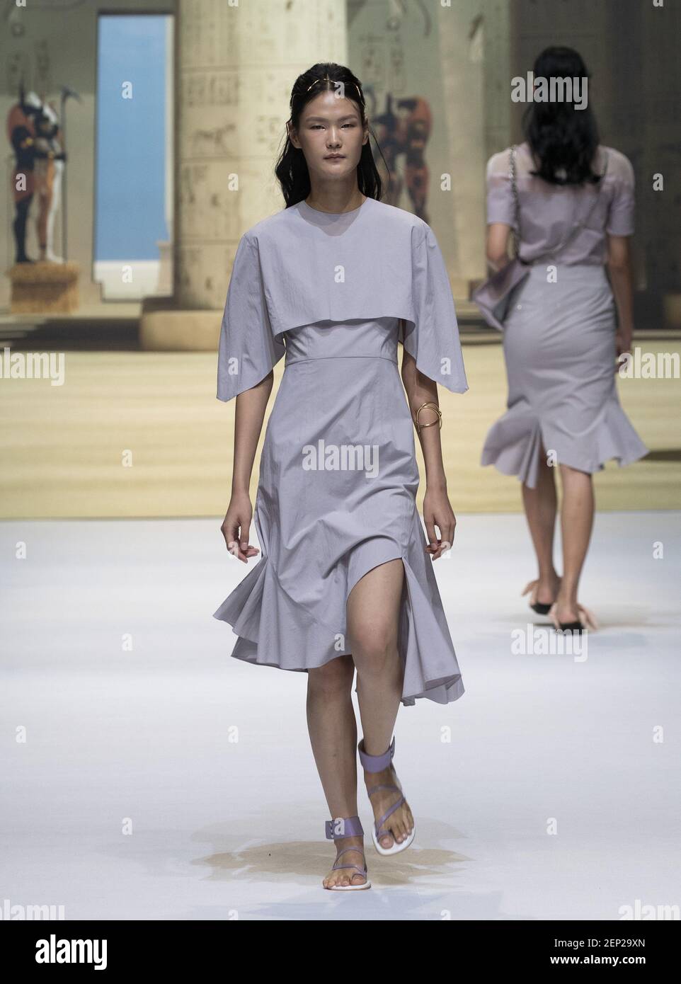 South Korean model on the runway during a 2020 S/S Seoul fashion Week ...