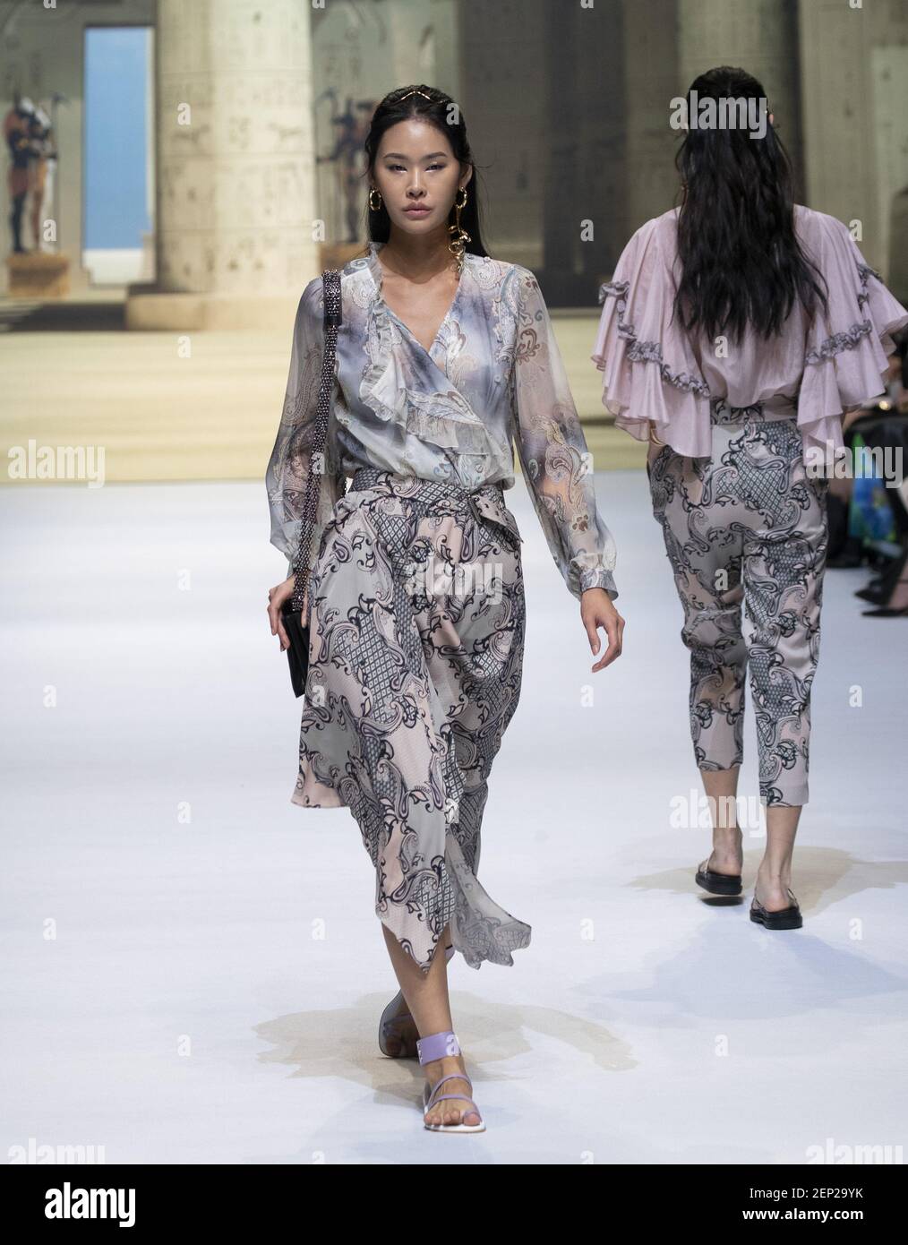 South Korean model on the runway during a 2020 S/S Seoul fashion Week ...