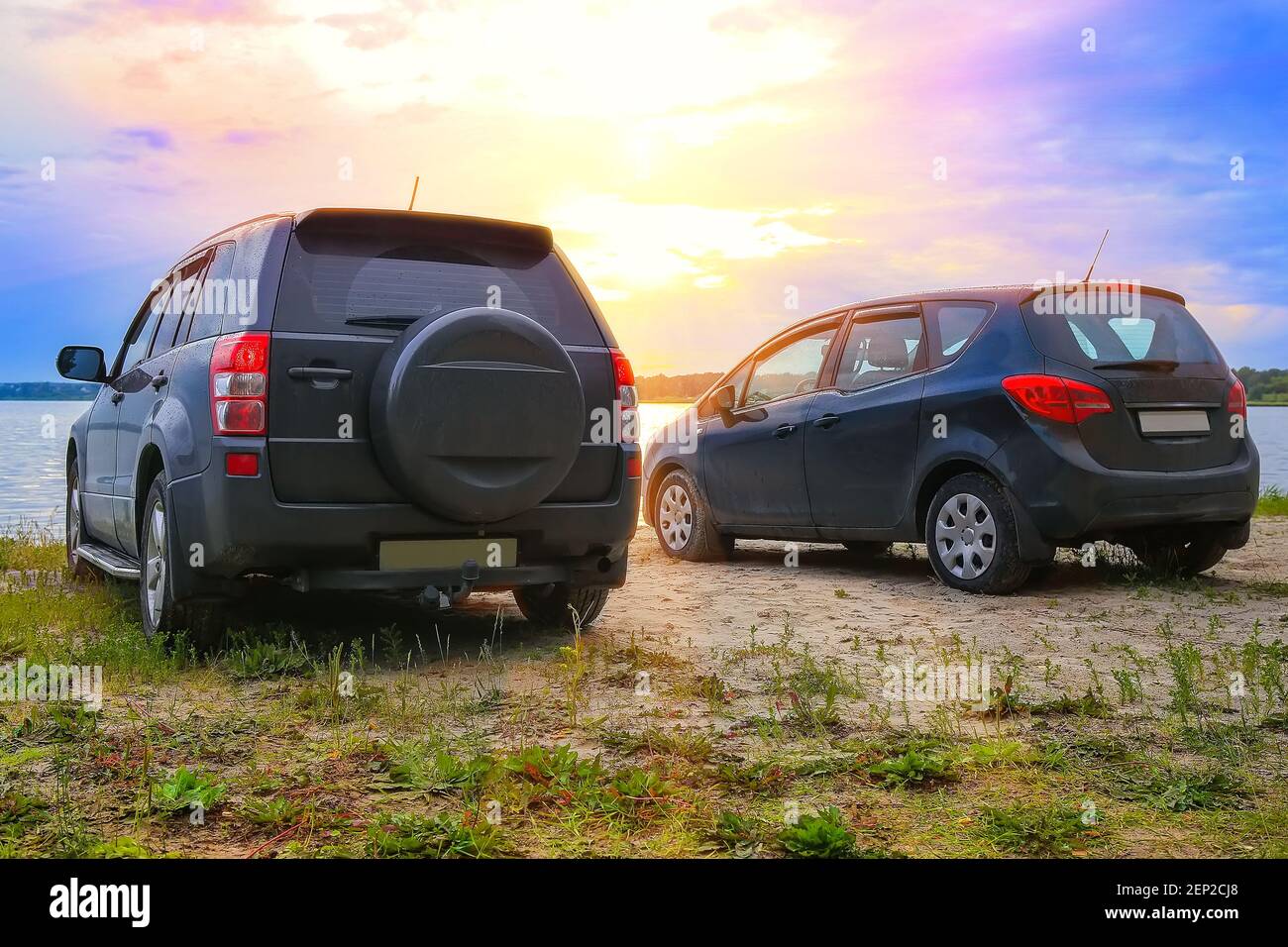Two cars together hi-res stock photography and images - Alamy