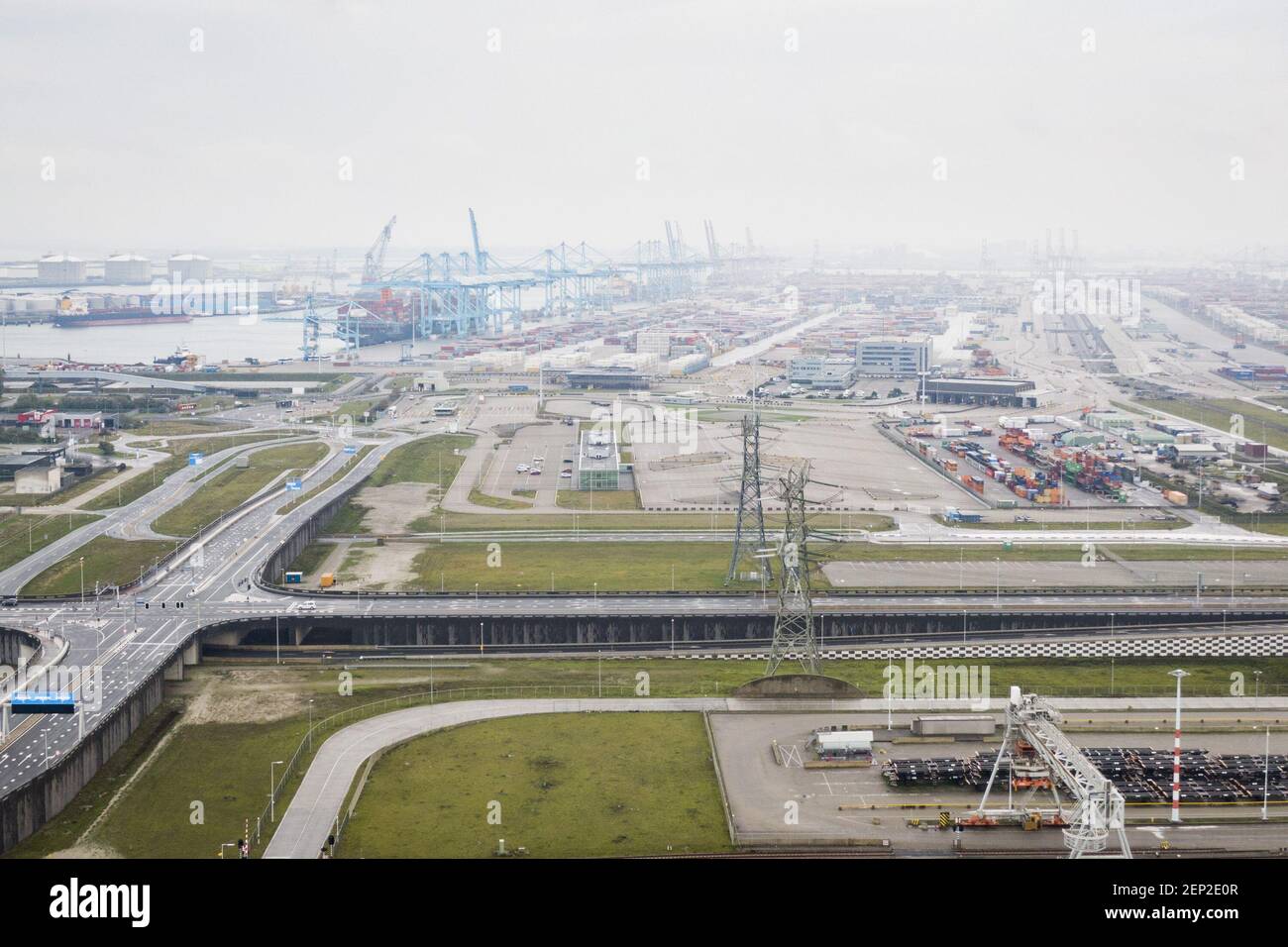 DEN HAAG, 17-10-2019, The Rotterdam Container terminal Harbor at the ...