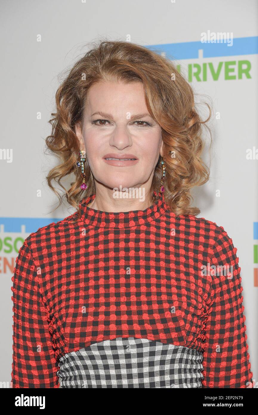 Sandra Bernhard attends Hudson River Park Gala at Cipriani South Street ...