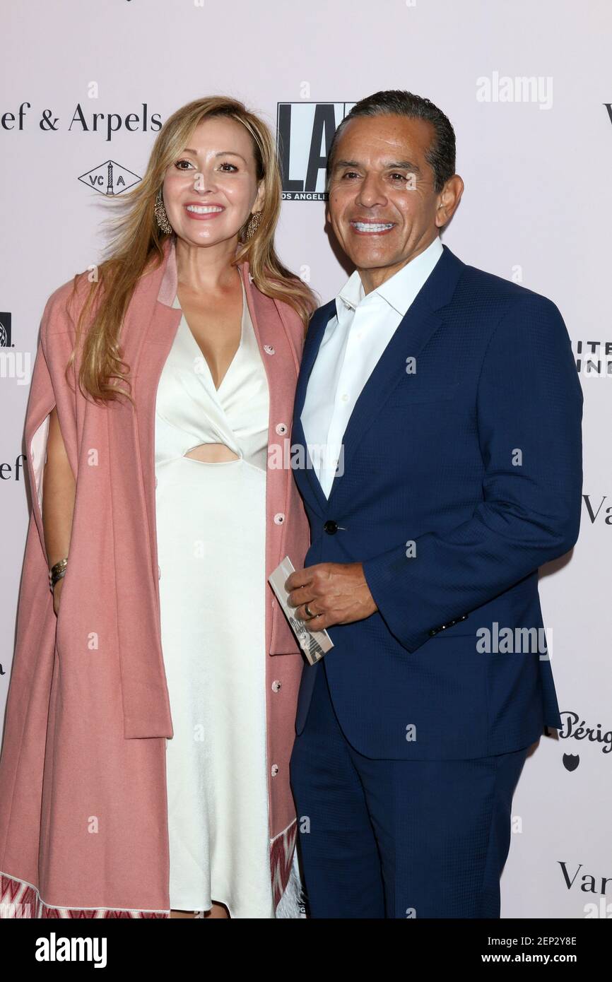 LOS ANGELES - OCT 3: Patricia Govea, Antonio Villaraigosa at the L.A ...