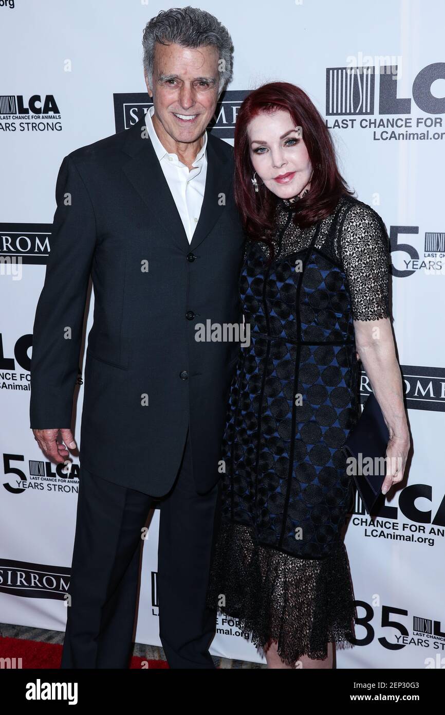 BEVERLY HILLS, LOS ANGELES, CALIFORNIA, USA - OCTOBER 19: Chris DeRose ...