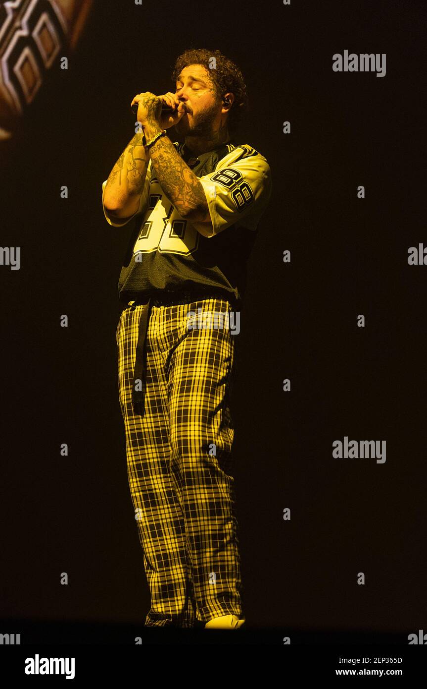MIAMI, FL - OCT 20: Post Malone performs during The Runaway Tour at The ...