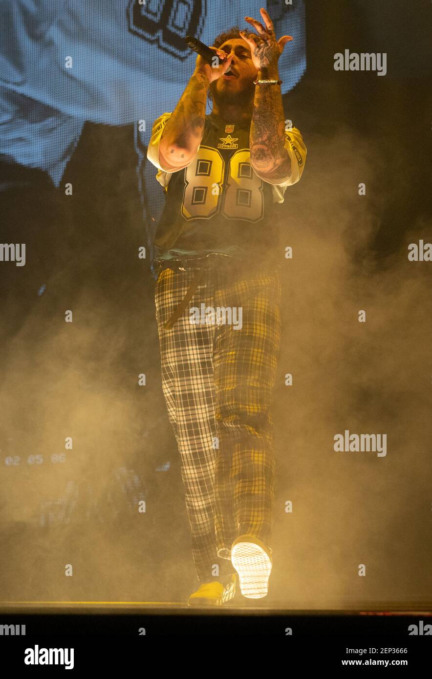MIAMI, FL - OCT 20: Post Malone performs during The Runaway Tour at The ...