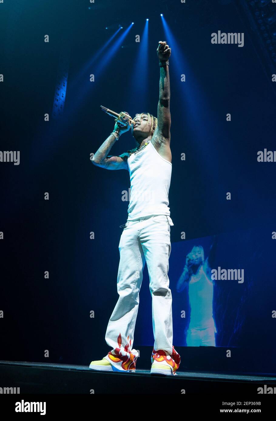 MIAMI, FL - OCT 20: Swae Lee performs during Post Malone Runaway tour ...