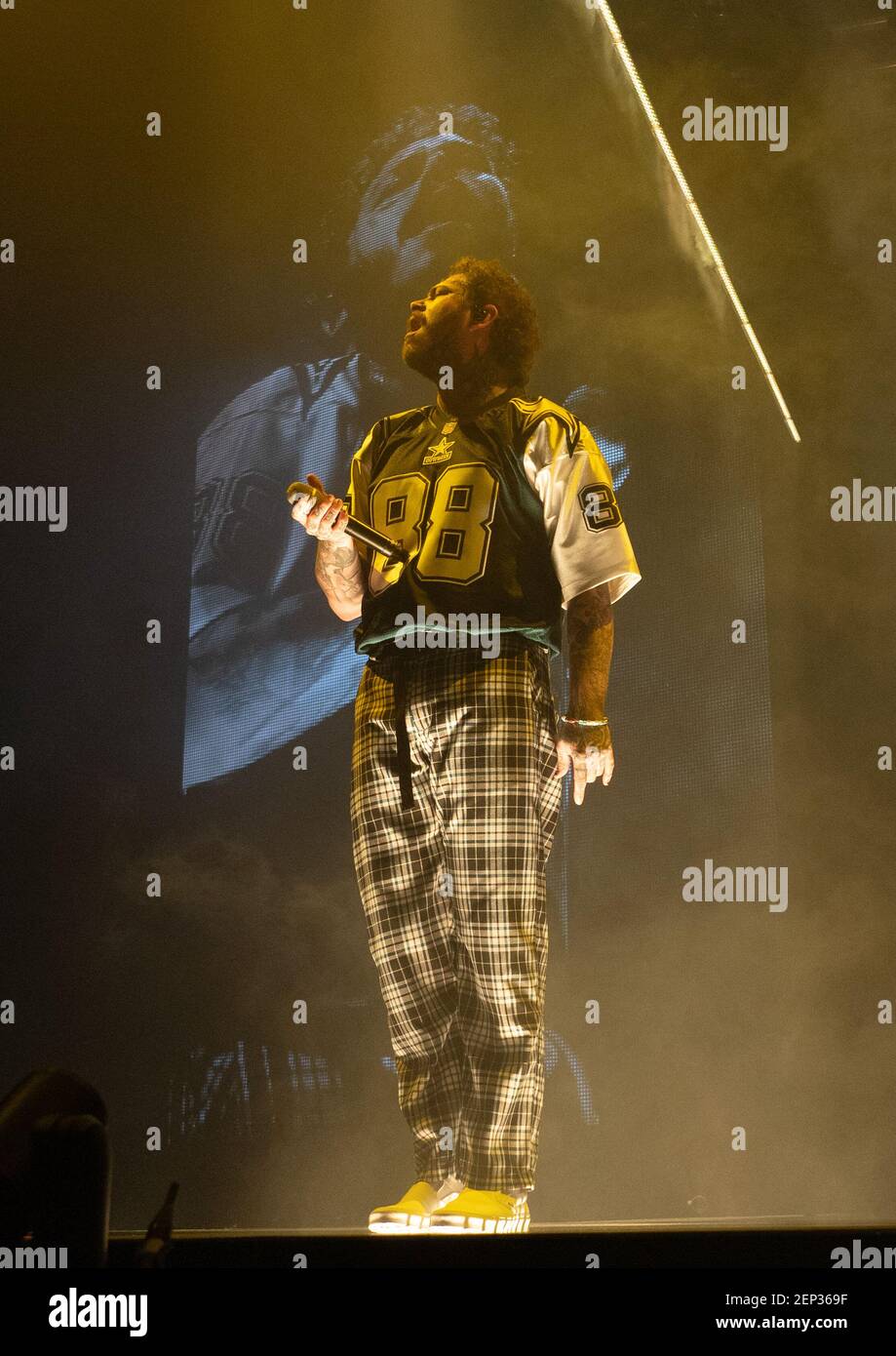 MIAMI, FL - OCT 20: Post Malone performs during The Runaway Tour at The ...
