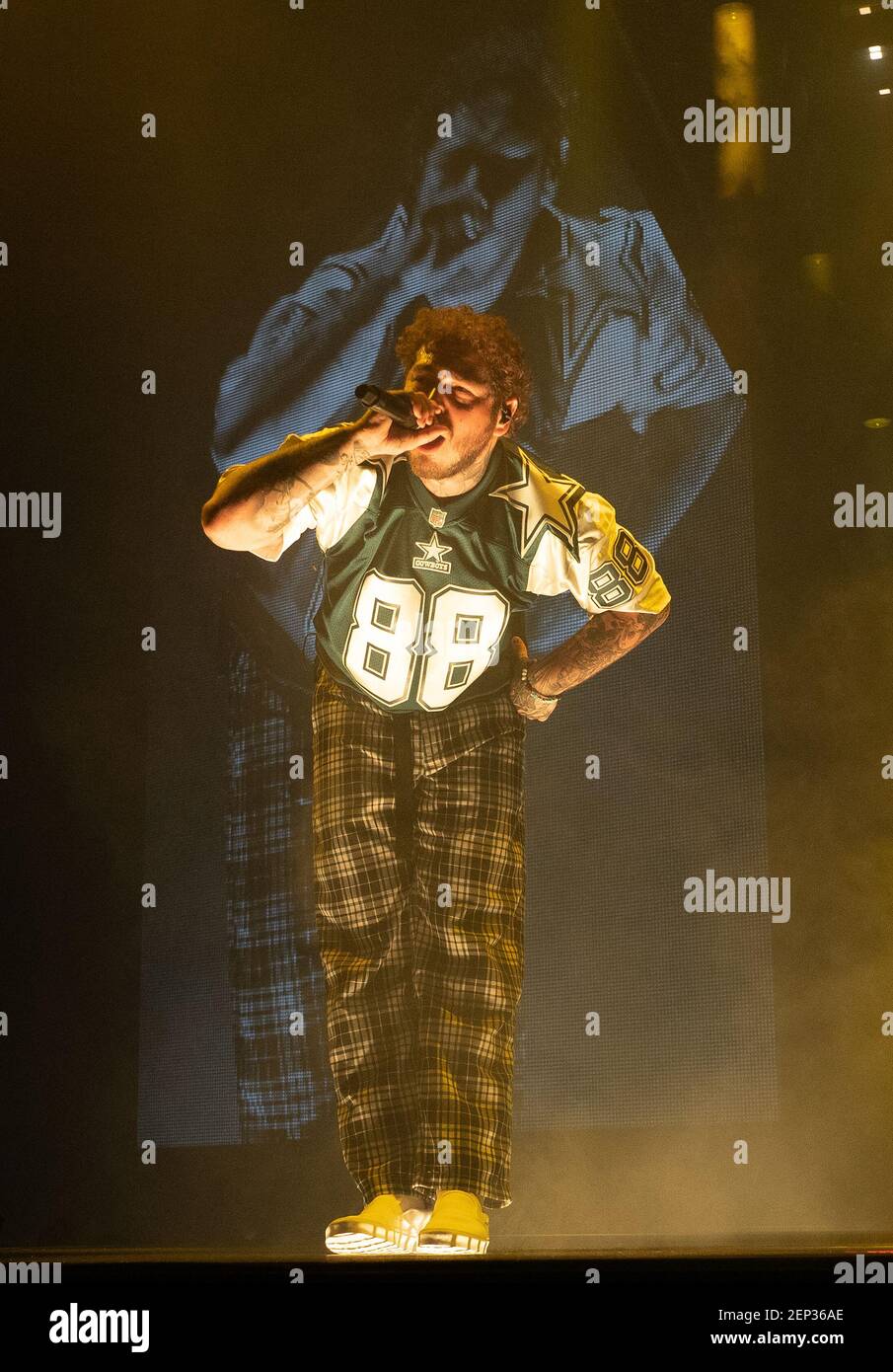 MIAMI, FL - OCT 20: Post Malone performs during The Runaway Tour at The ...