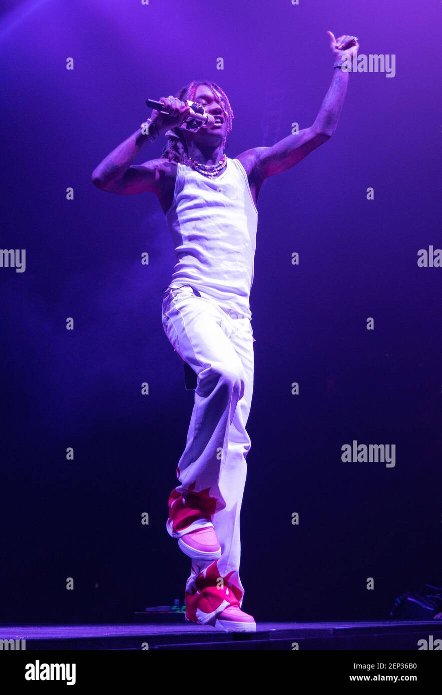 MIAMI, FL - OCT 20: Swae Lee performs during Post Malone Runaway tour ...