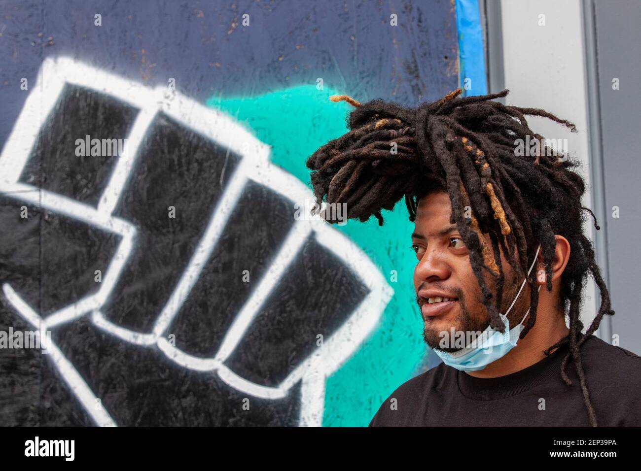 George floyd murals hi-res stock photography and images - Alamy