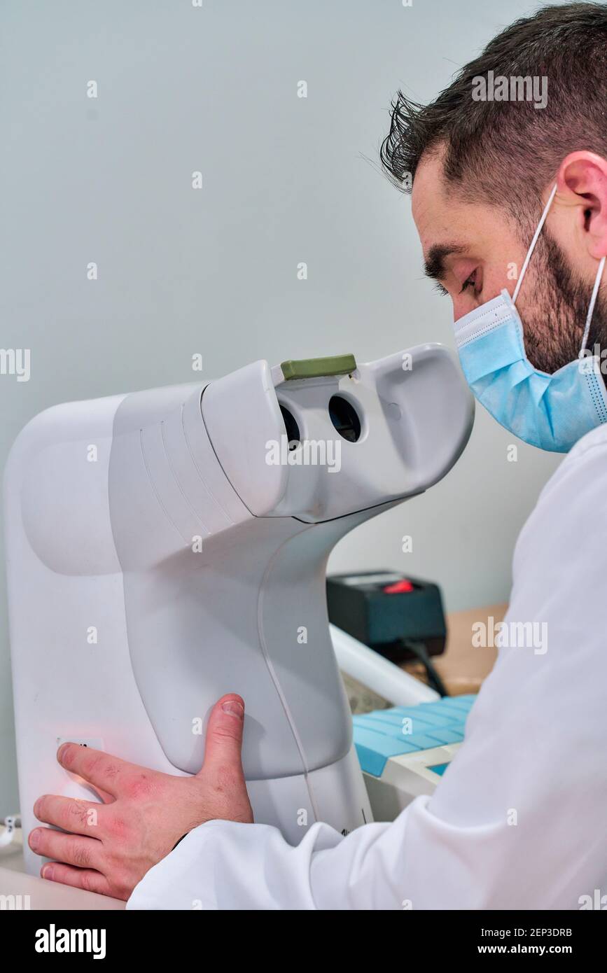 Ophtalmologyc hi-res stock photography and images - Alamy