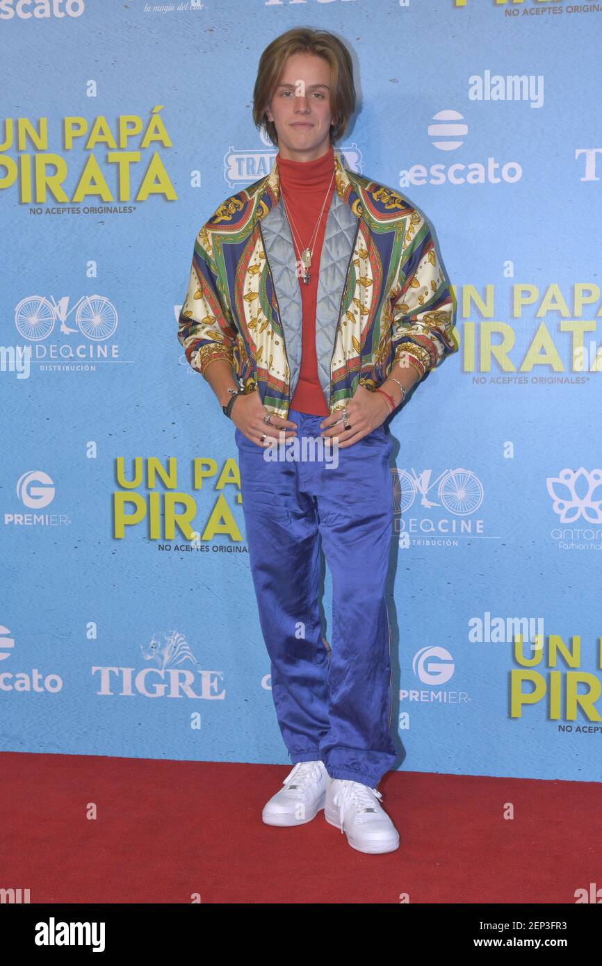 MEXICO CITY, MEXICO - OCTOBER 22: Luis de La Rosa poses for photos ...