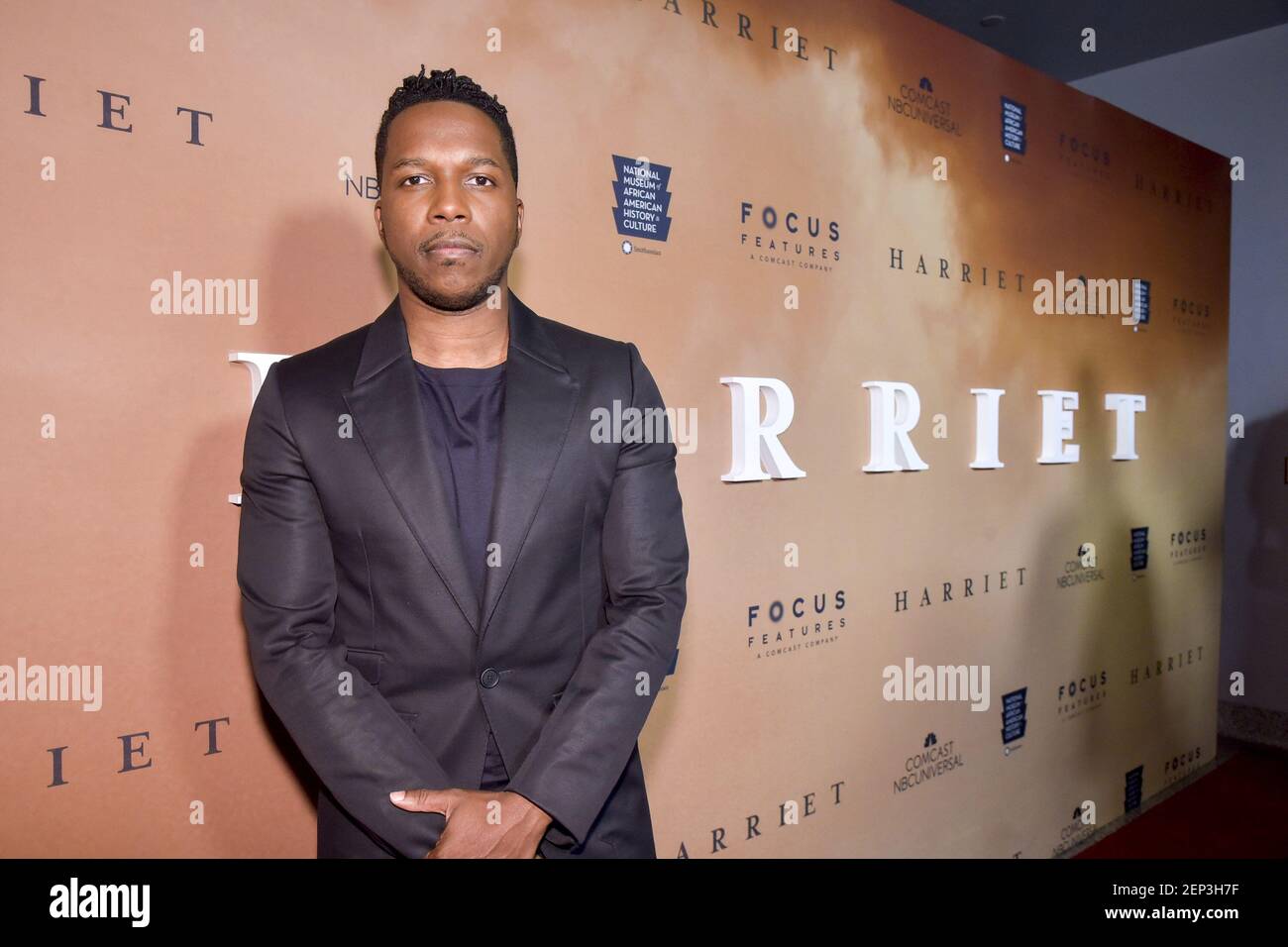 Actor Leslie Odom Jr. attends the DC Premiere of Focus Features' and ...