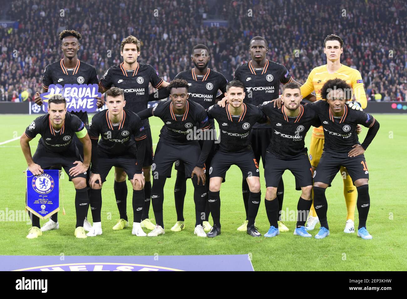 The Chelsea FC team poses for a photo during the UEFA Champions League ...
